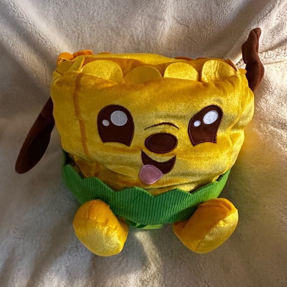 Disney | Bags | Disney Parks Munchlings Pluto Snacks Collection Plush ...